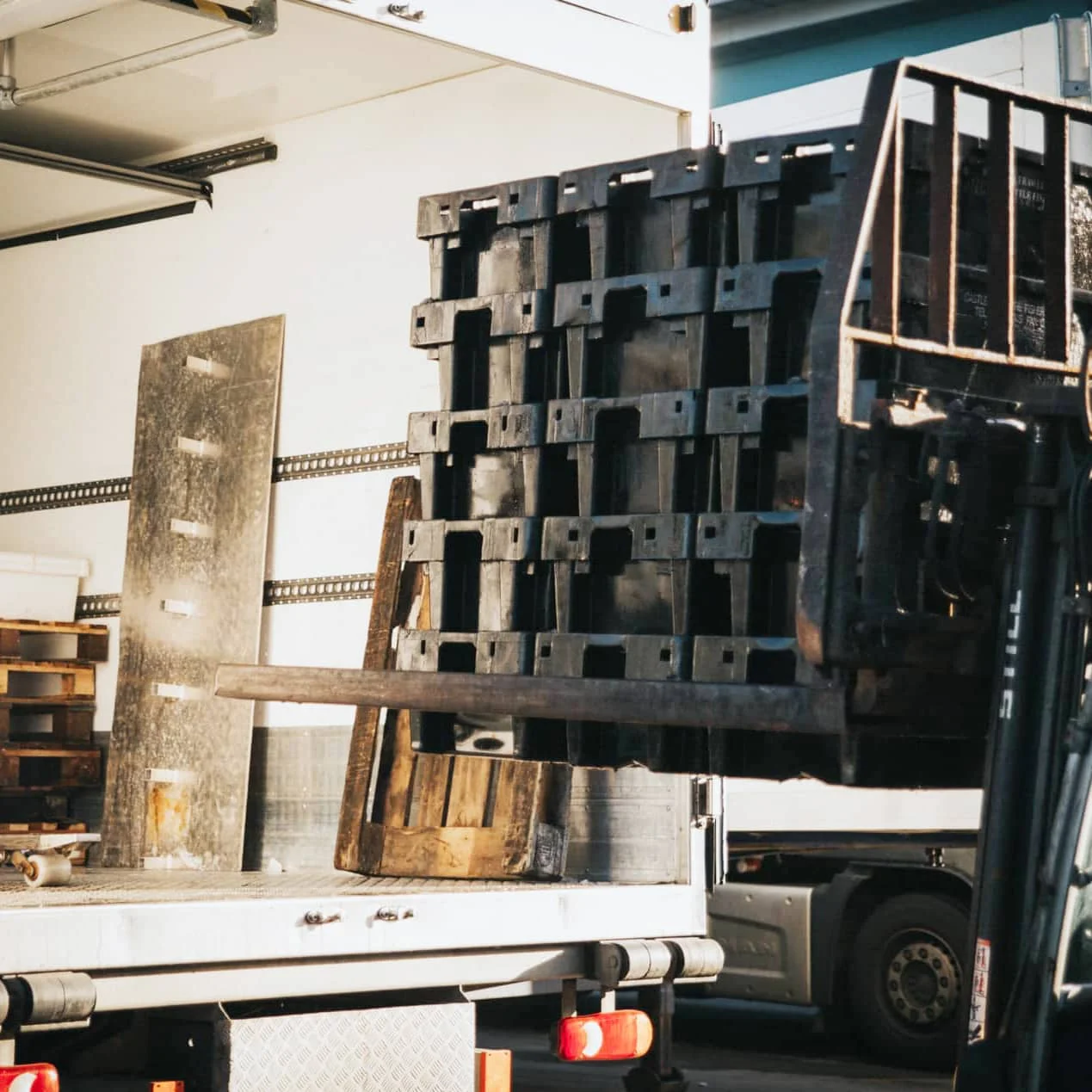 Fish Transport and Pick-ups - Brixham Fish Market - Trawler Agents